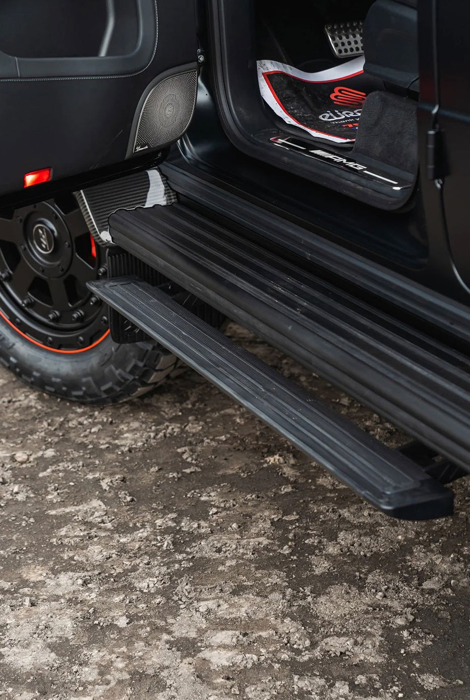 GWagen 4x4 Squared W463A G550 & G63 Electric Running Boards Side Steps ...